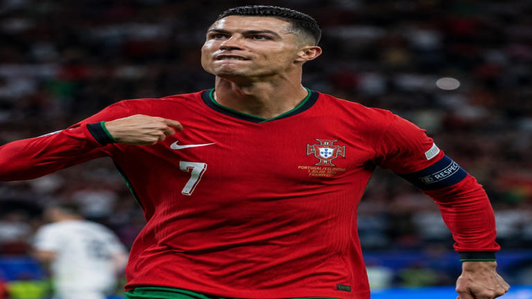 World Cup debate explodes again: Why is Cristiano Ronaldo still ...