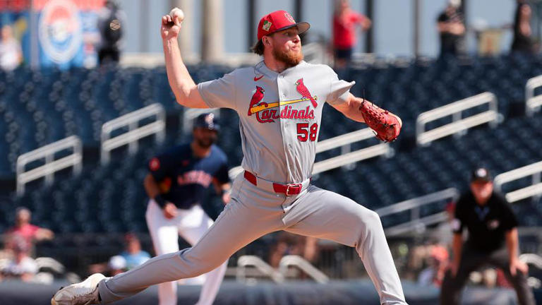 Cardinals, Rays complete trade centered on Chris Roycroft
