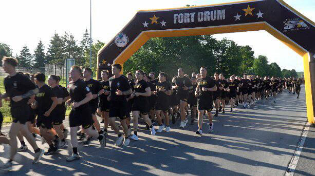 Fort Drum soldiers start Mountainfest week with division run