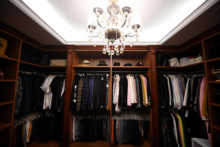 Is your closet making mornings harder? What the paradox of choice means ...