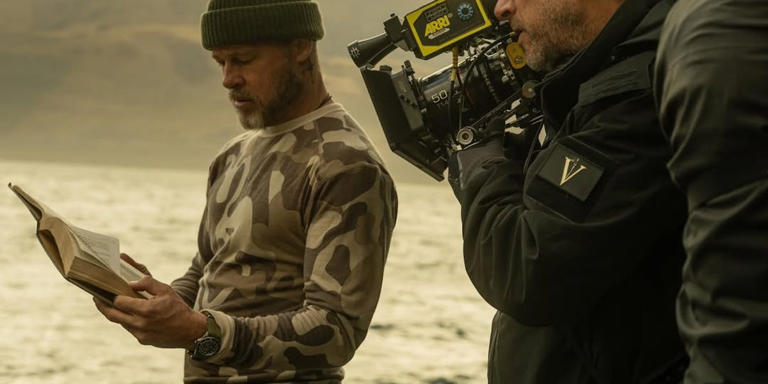 In ‘Heart of the Beast,’ Brad Pitt wears a super rare Rolex Submariner ...