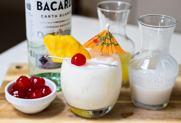 How to Make a Pina Colada: Easy Blender-Free Recipe
