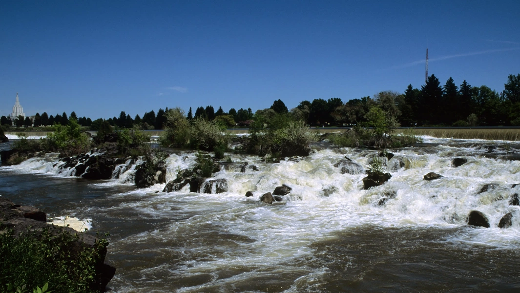 Exploring Idaho's riverside towns and natural landmarks