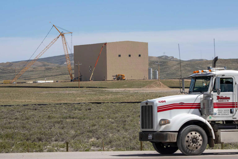 Trump administration announces $17.5 billion in loans for 10 new large ...