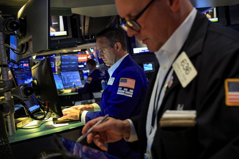 Trading day: Chip wreck