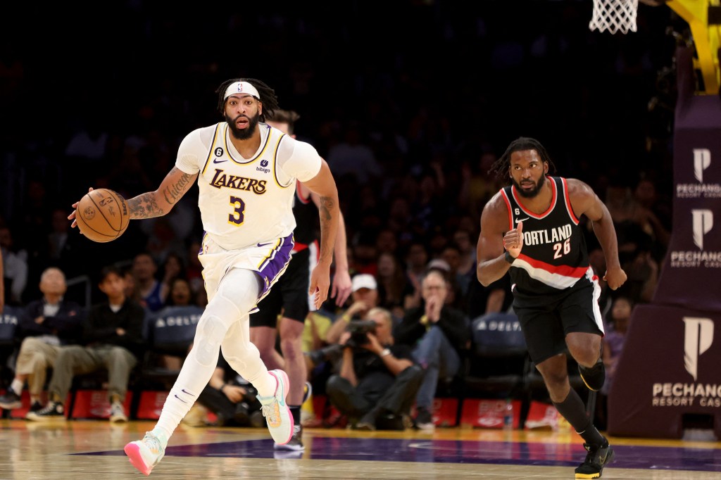 Trail Blazers reportedly ready to pivot to Anthony Davis after missing ...