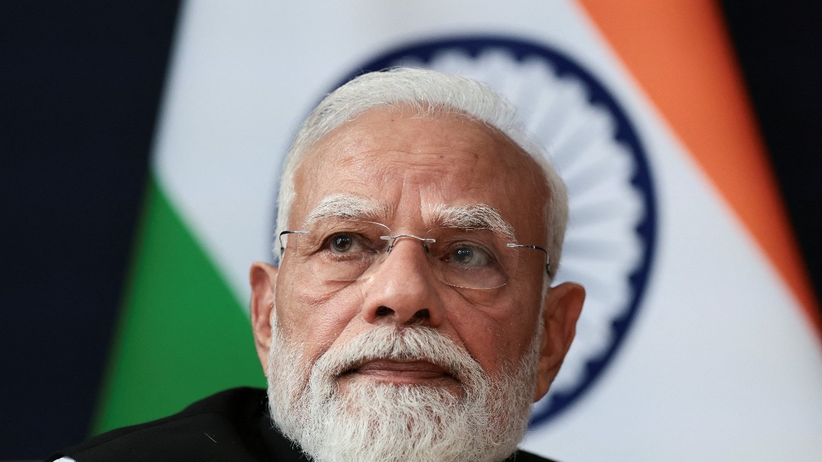 PM gets condolence call from Qatar emir over deaths of 12 Indians in ...