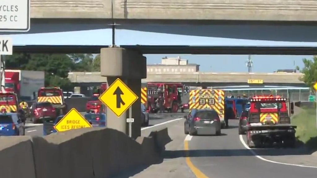 Wrong-way crash snarls traffic Tuesday morning in downtown Detroit