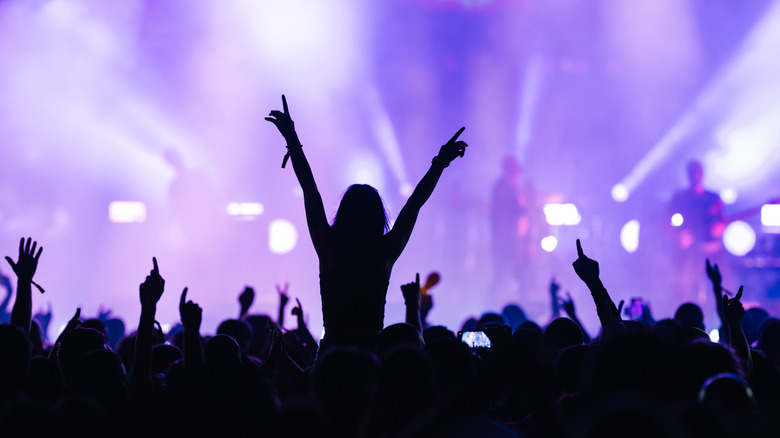 The average concert ticket price in the '80s looks unreal today