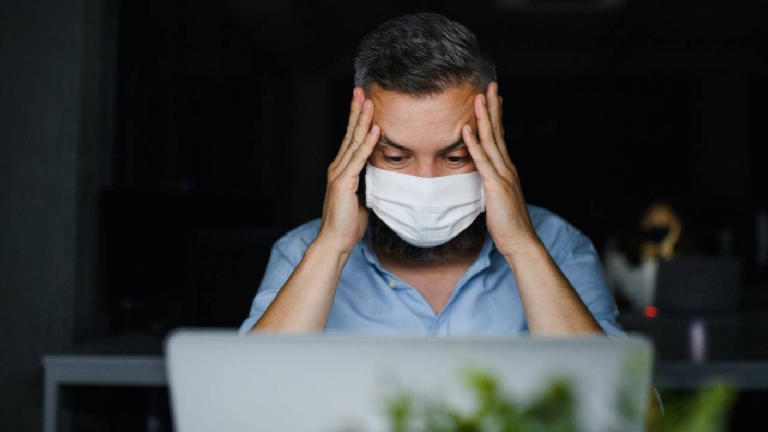 Viral video: Mumbai man exposes 3 toxic office habits we all ignore!