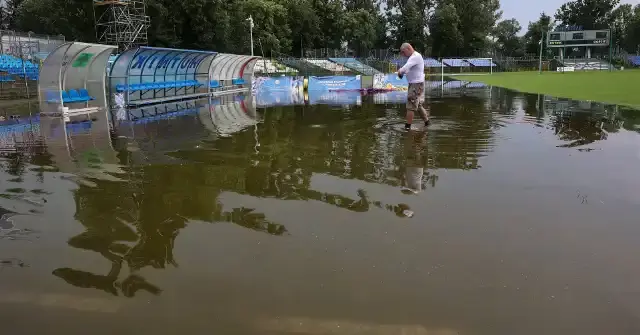 Hutnik Kraków stracił ważnego piłkarza. Z krakowską drużyną pożegnał ...