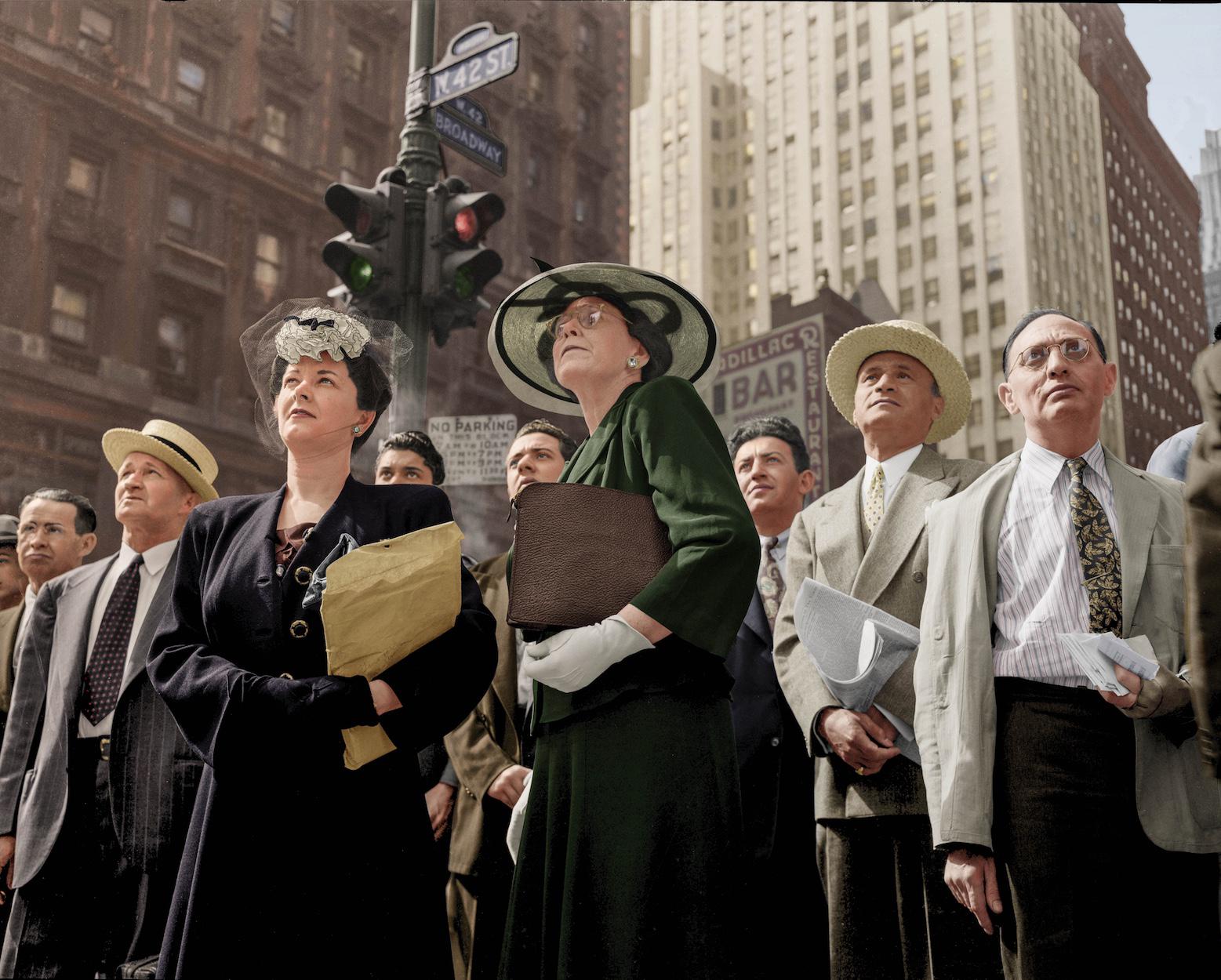 33 vintage images from the early 1940s