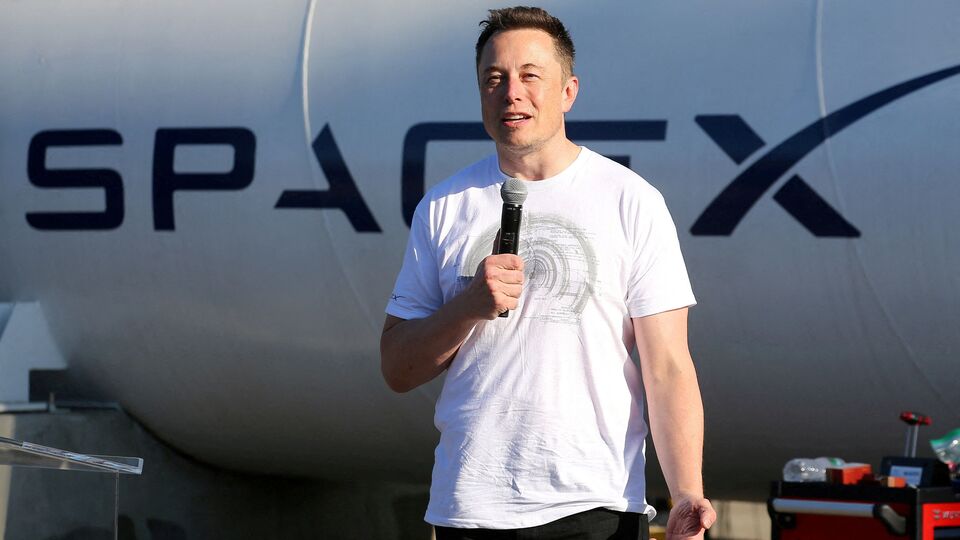 SpaceX lost nearly $1 tn since its peak, but Elon Musk retained his ...