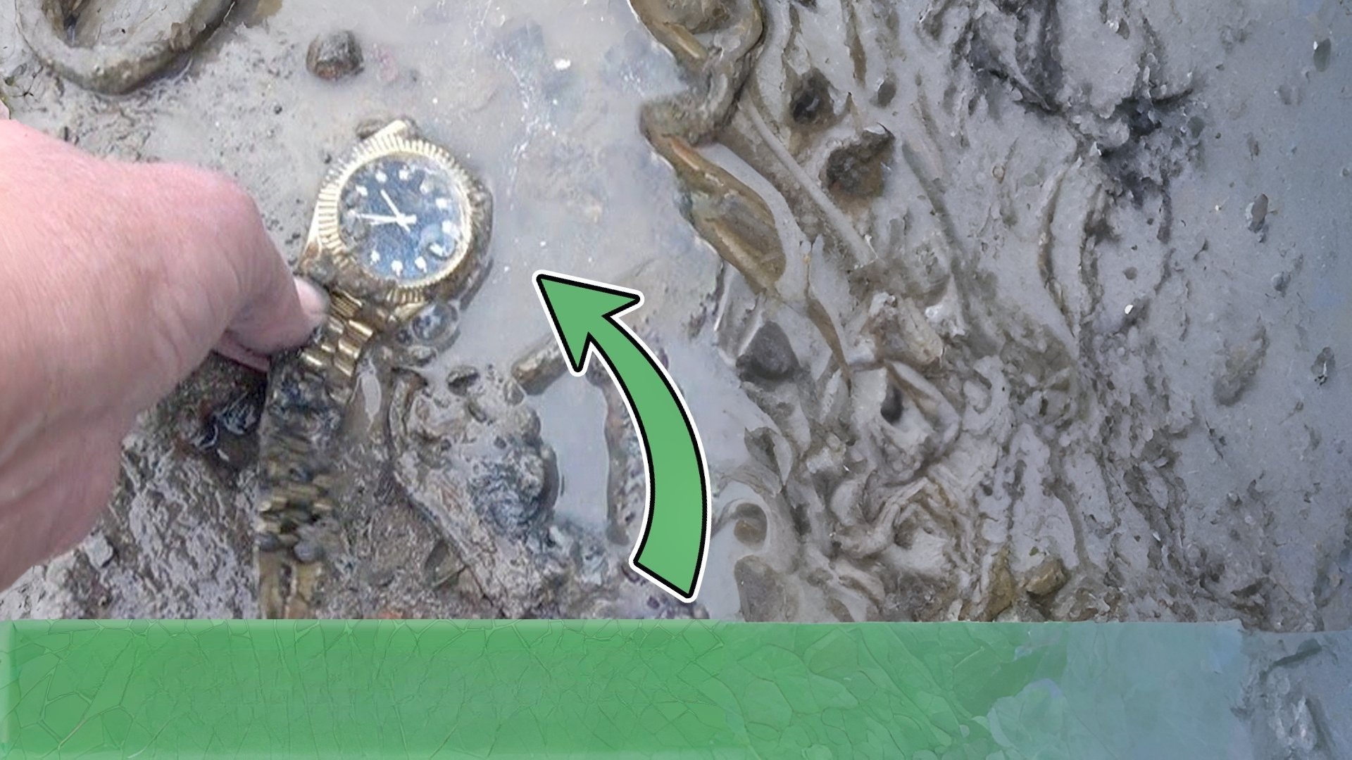 A Rolex find on the Thames foreshore