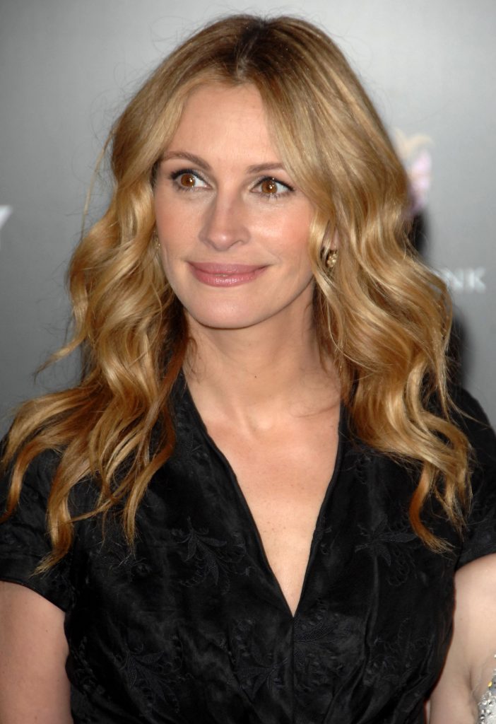These Hollywood beauties leave fans in awe