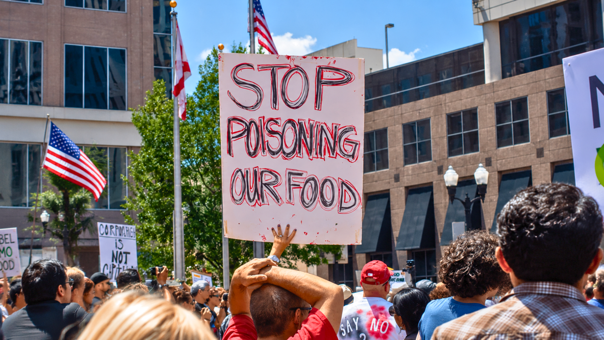 EPA: Pesticide banned in 74 countries drifts into Texas residential areas