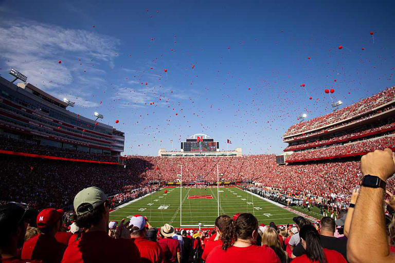 Upper Deck Golf invites fans to tee off at Memorial Stadium