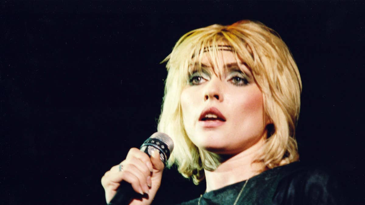 Blondie singer Debbie Harry, 80, ditches her legendary blonde hair for ...