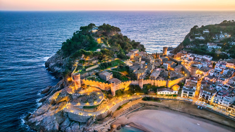 Forget Florida, retire to Spain's sun-soaked paradise on just $2,000 a ...