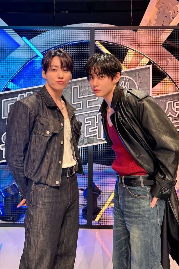 BTS' Jungkook realizes he forgot his AirPods, slaps his head; what V ...