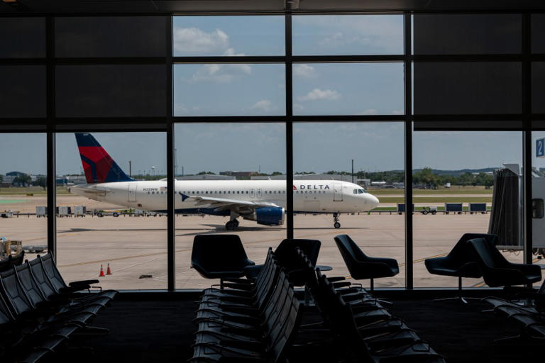 Delta to cancel two nonstop routes from Austin in October