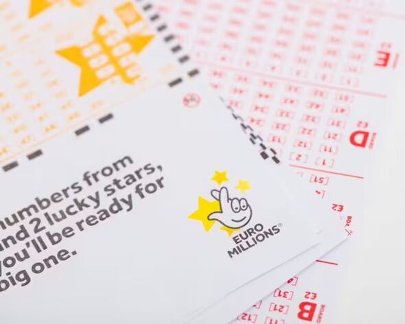Winning EuroMillions numbers: Full lottery results with Thunderball on ...