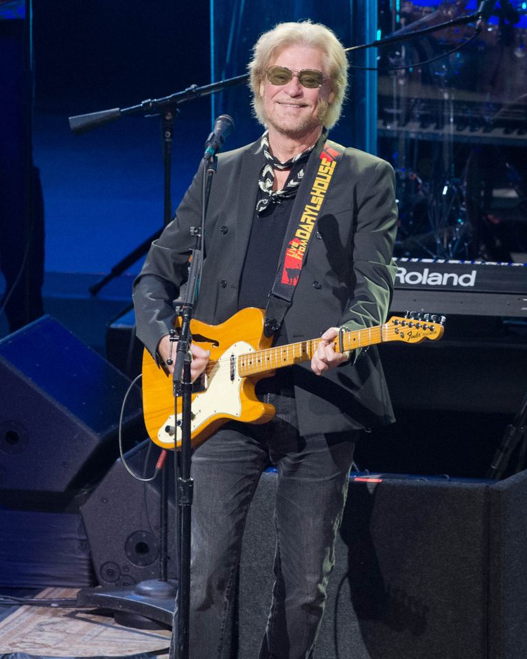 Daryl Hall, 79, reveals he recently received a kidney transplant from a ...