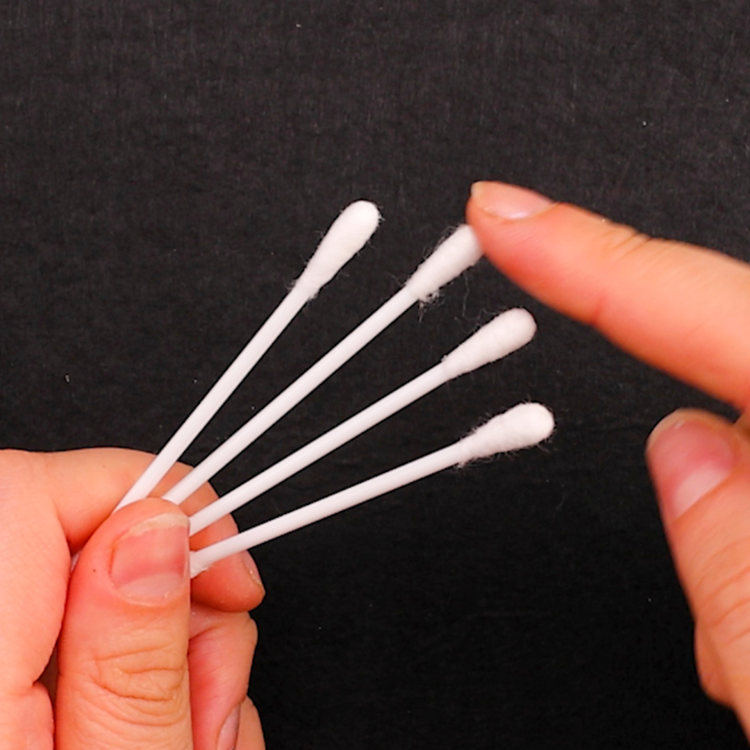 Struggling to thread a needle? Try this trick 🪡