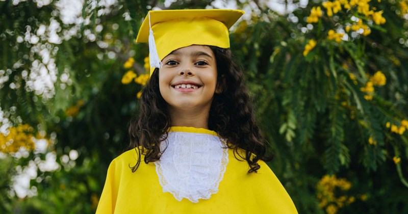Mom scolds sister-in-law for being late to her 6-year-old daughter's ...