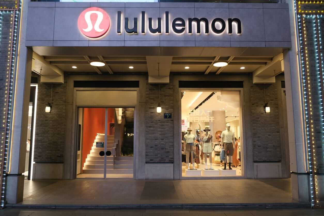 Lululemon shareholders can partly blame Nike for LULU stock’s latest ...