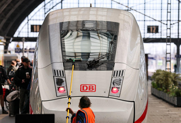 Deutsche Bahn halts train traffic in Germany after radio system outage