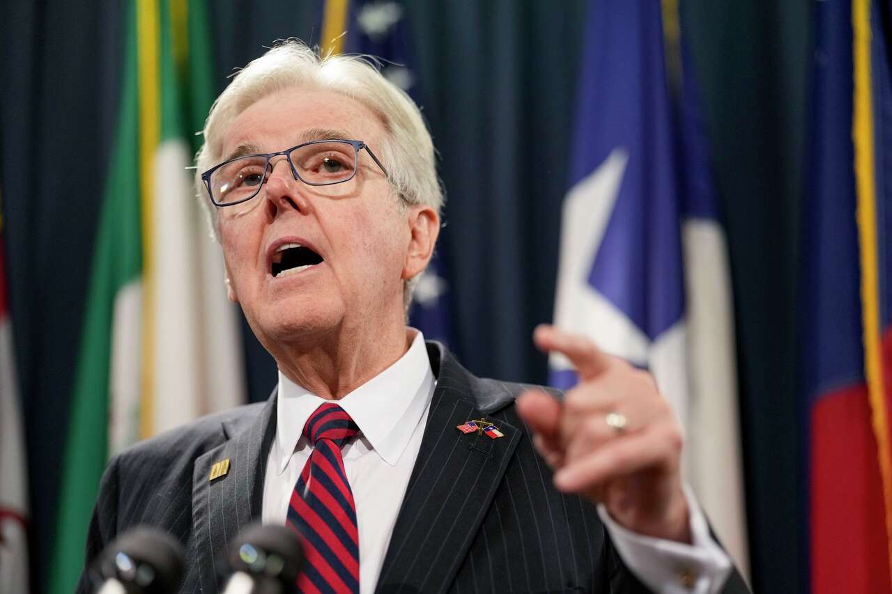 Dan Patrick to launch 'Lieutenant Dan' podcast featuring 'rolodex of ...