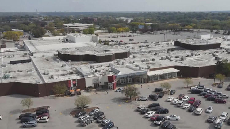 Valley West Mall under contract with new potential buyer month after ...