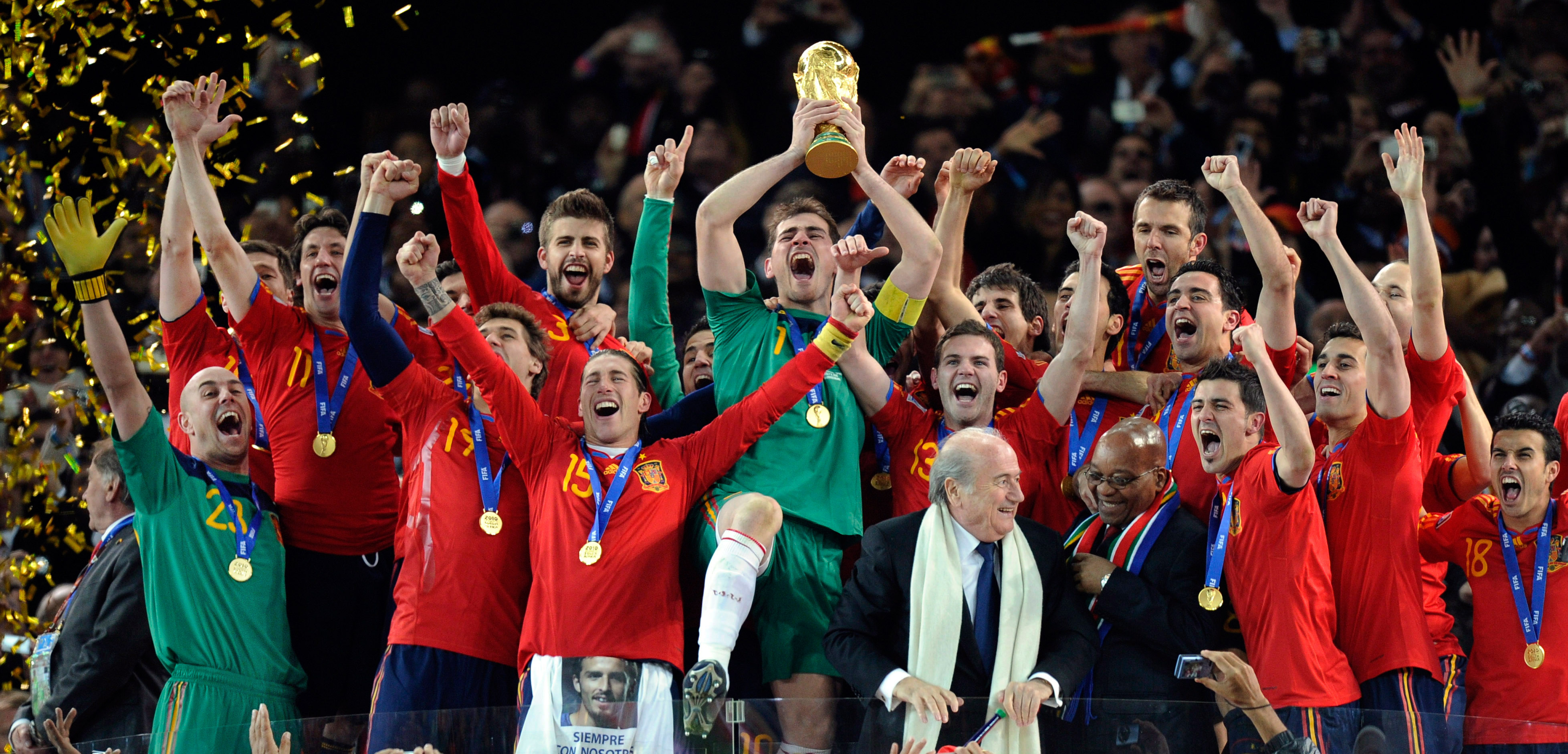 Desaparece camiseta de Iker Casillas del Mundial 2010 en un museo de España