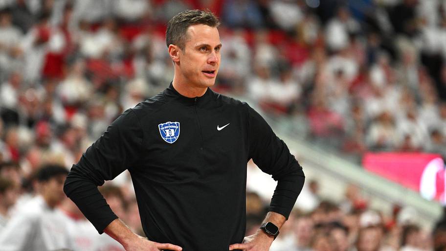 Duke fans can breathe a sigh of relief on Jon Scheyer thanks to Nina King