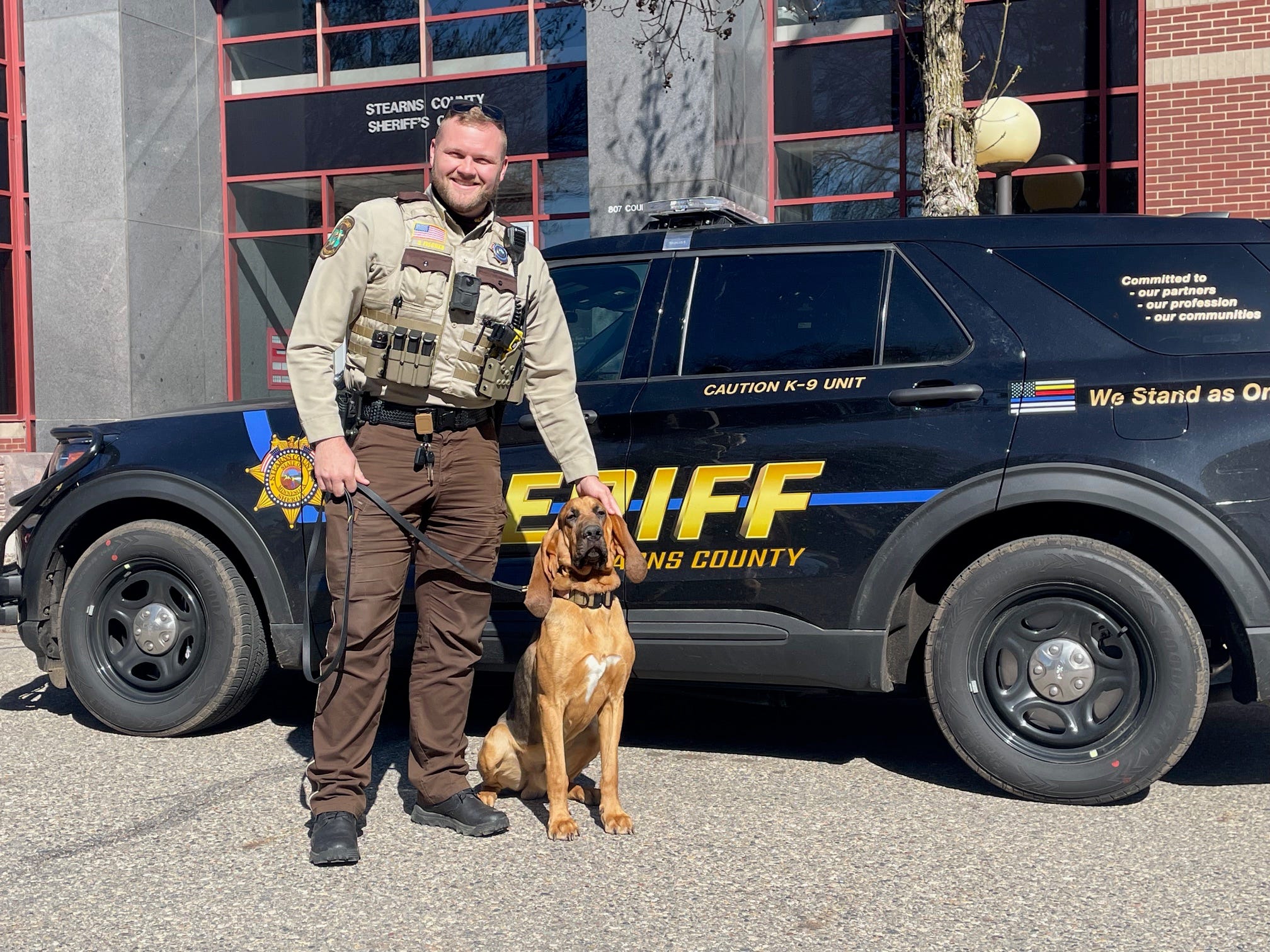 Bloodhound tracks missing man to Sauk River bank
