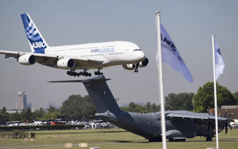 Airbus to inspect 16 A380s after cracks found on plane wings