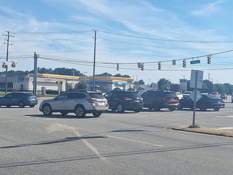 Lane of busy Brawley School Road near Lake Norman to close for sewer work