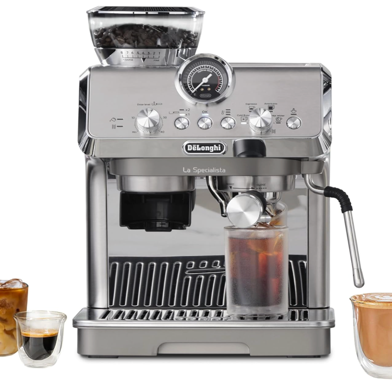Why coffee connoisseurs swear by this premium De'Longhi machine