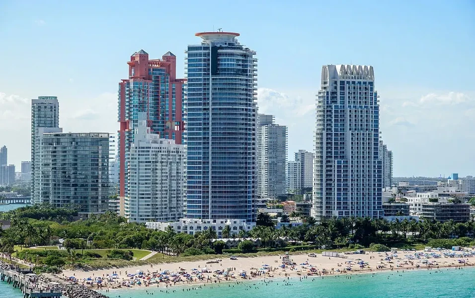 W South Beach to close in August for major revamp