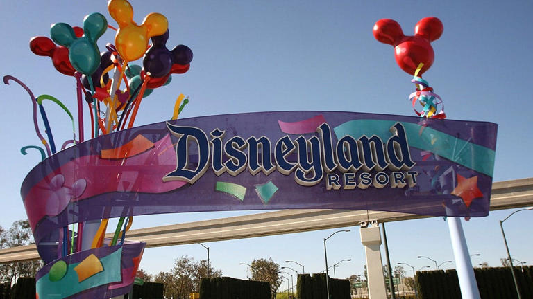Disney scare unfolds after teen exits log ride moments before 50-foot ...