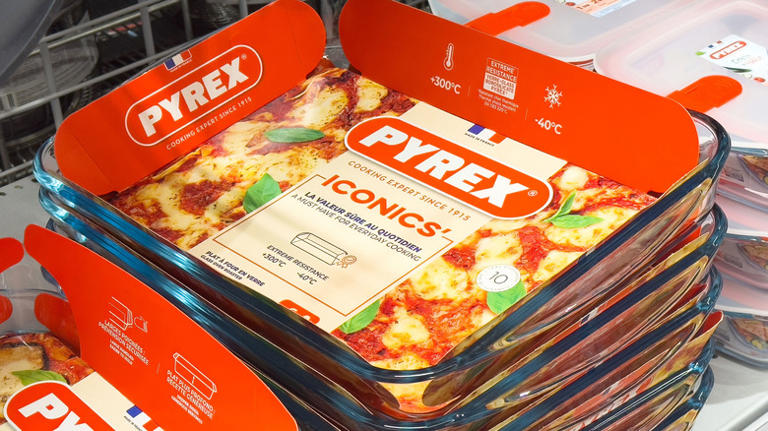 What makes Pyrex's material so special?