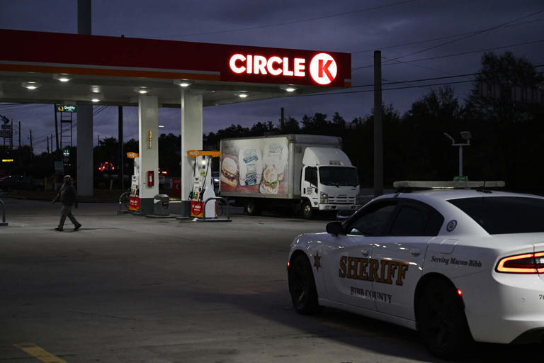 Grand jury declines to indict former Bibb County deputy in 2025 fatal ...