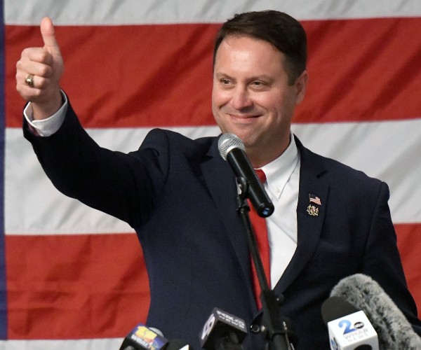 Trump-backed Cox wins Maryland GOP governor nod