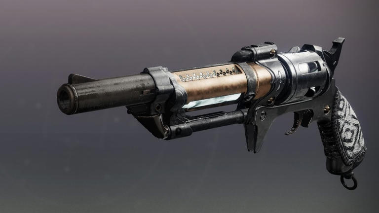 Best crucible weapons in Destiny 2 (Monument of Triumph)