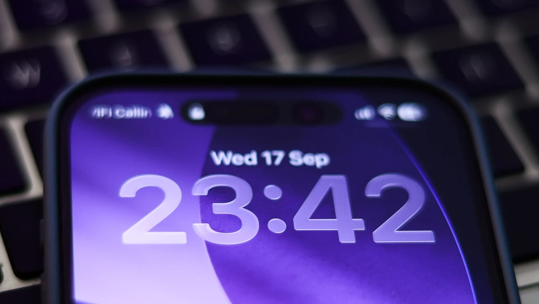 Blue light’s impact on sleep and eye health
