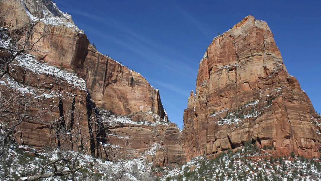 14 Scenic U.S. Spring and Short Hikes