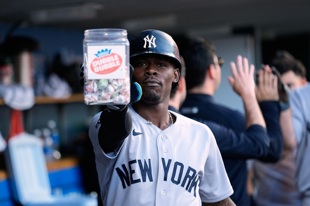 Jazz Chisholm Jr.'s big night at the plate helps Yankees end 3-game ...