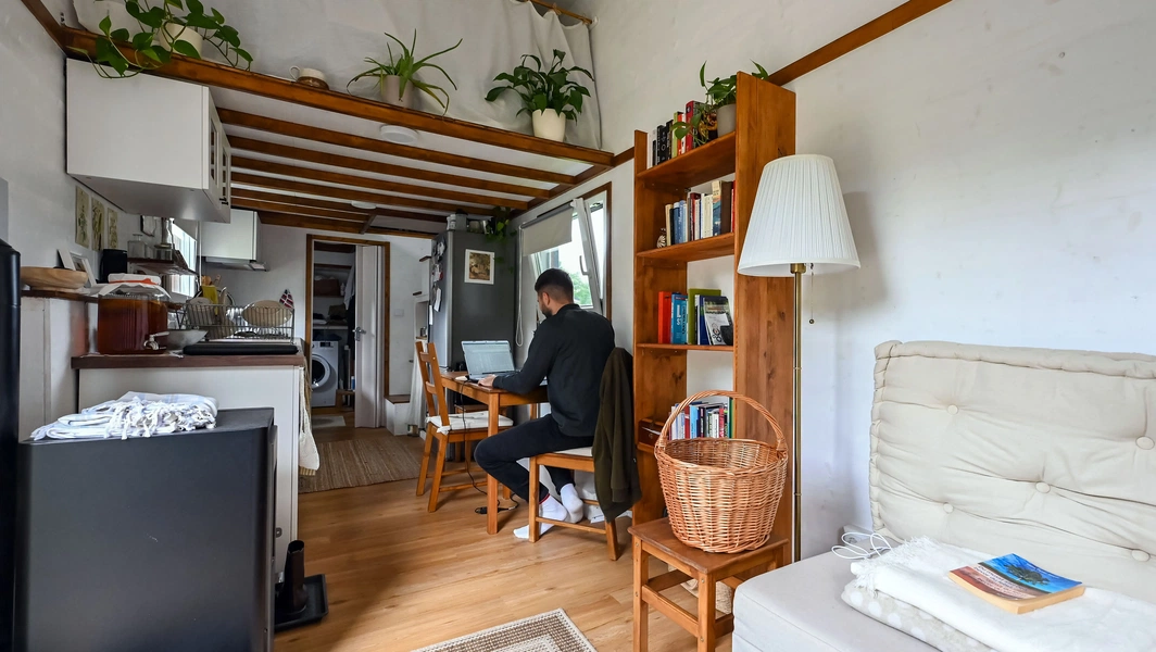 Strategies for a clutter‑free tiny home