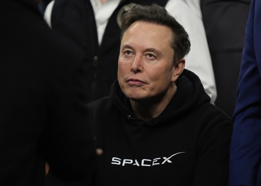 SpaceX stock takes a tumble, shedding most of its IPO gains in two weeks